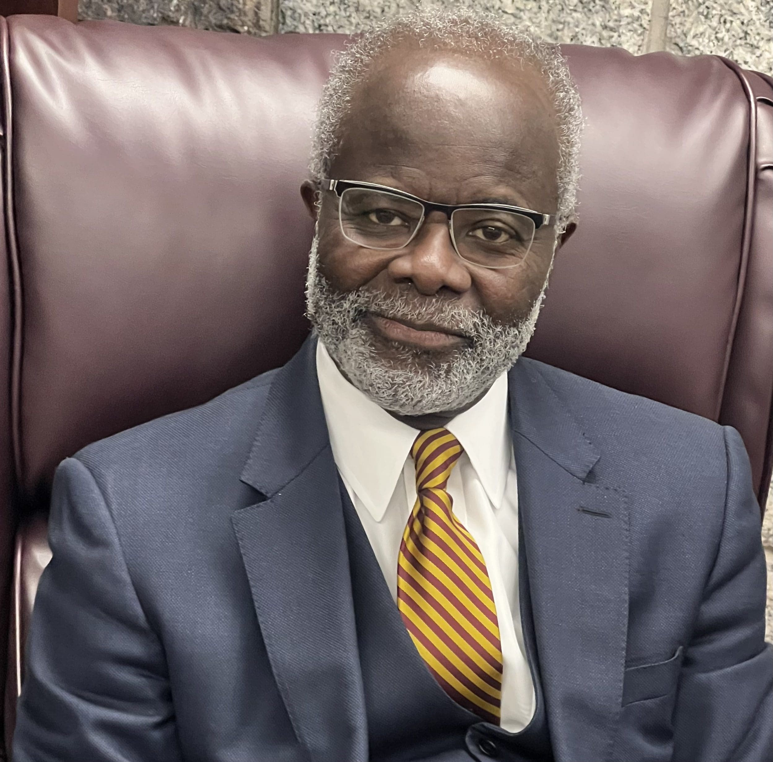 DR. NDUOM AT THE WHITE HOUSE COMPLEX | sankofaonline.com