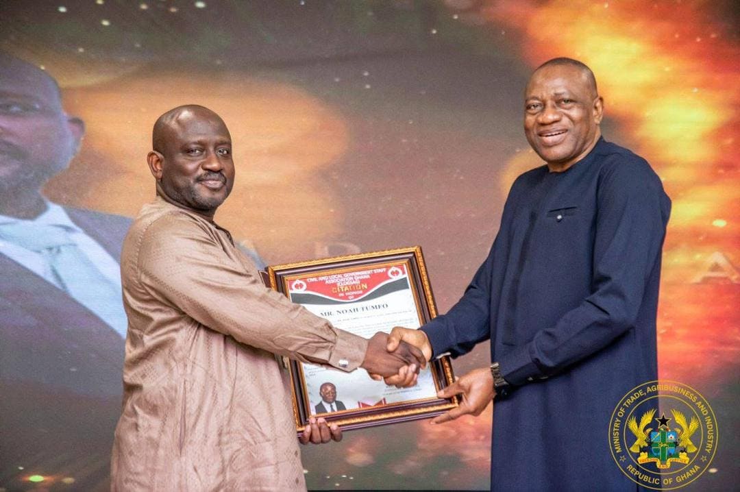 CLOGSAG Bestows Nathan Quao Award on Trade Ministry Chief Director for ...